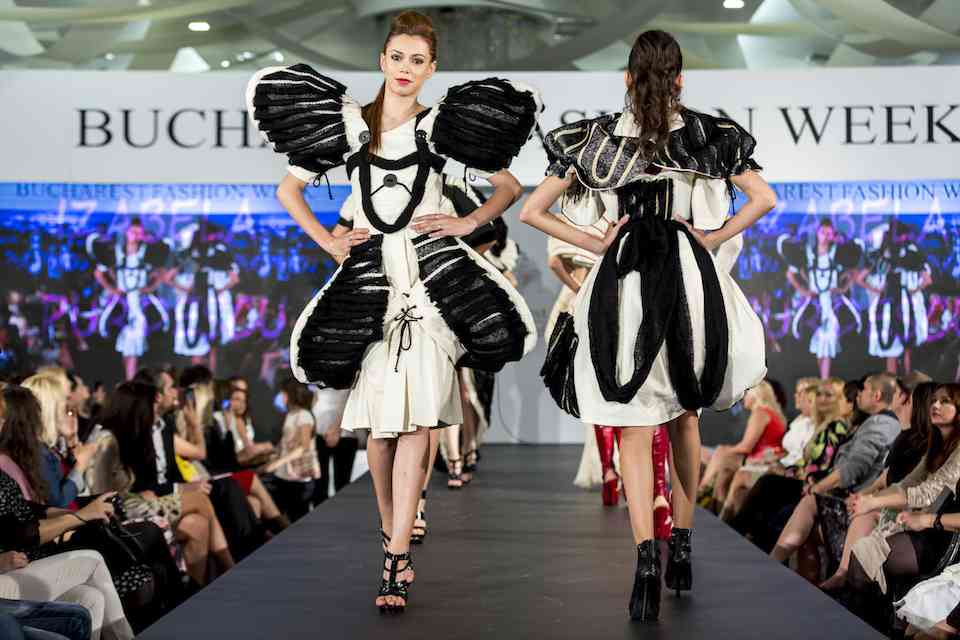 Premianții de la Bucharest Fashion Week 2014. Ce designeri și ce modele ...